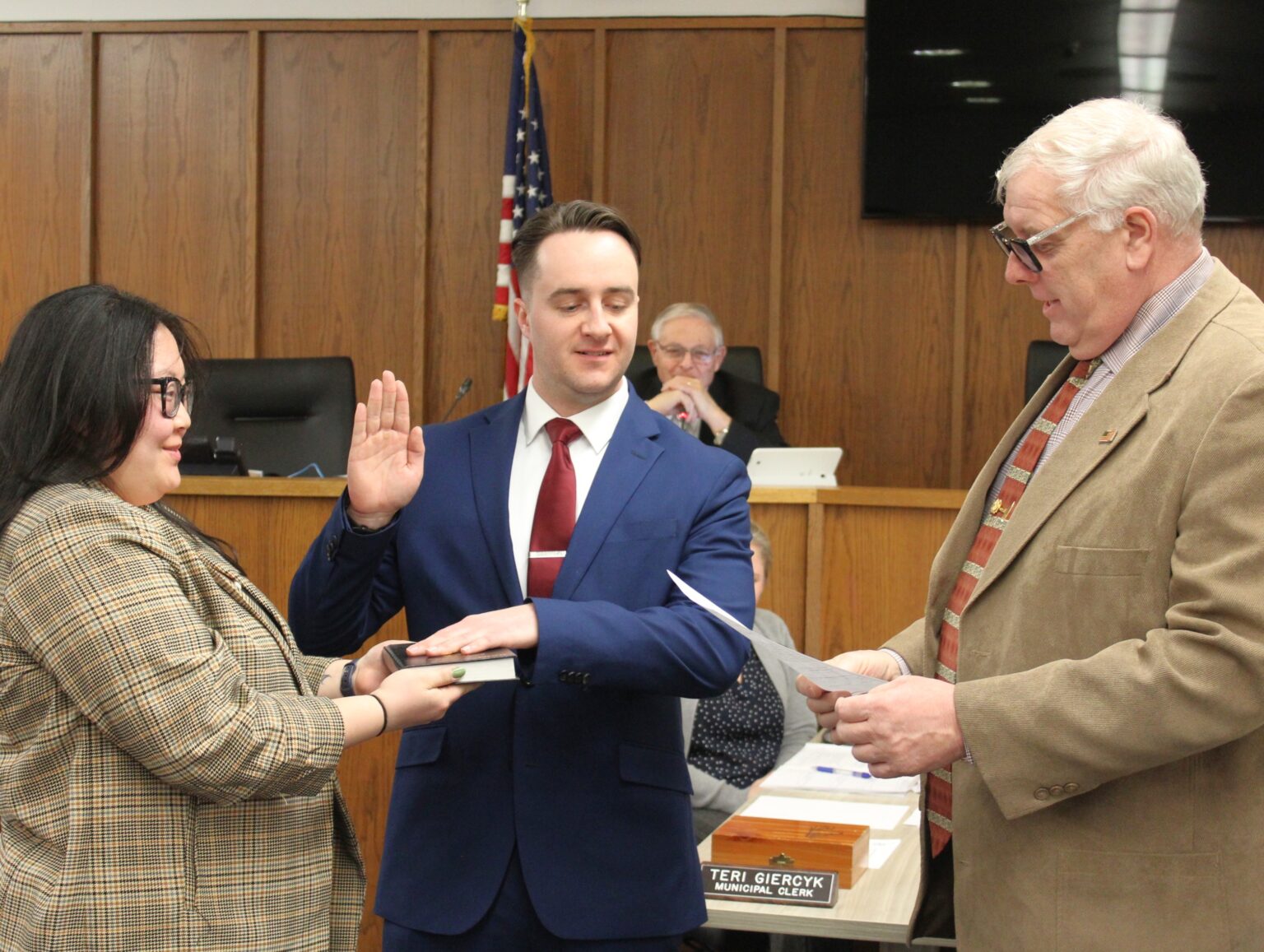 Manchester Police Department Welcomes New Patrolman - Manchester Police ...